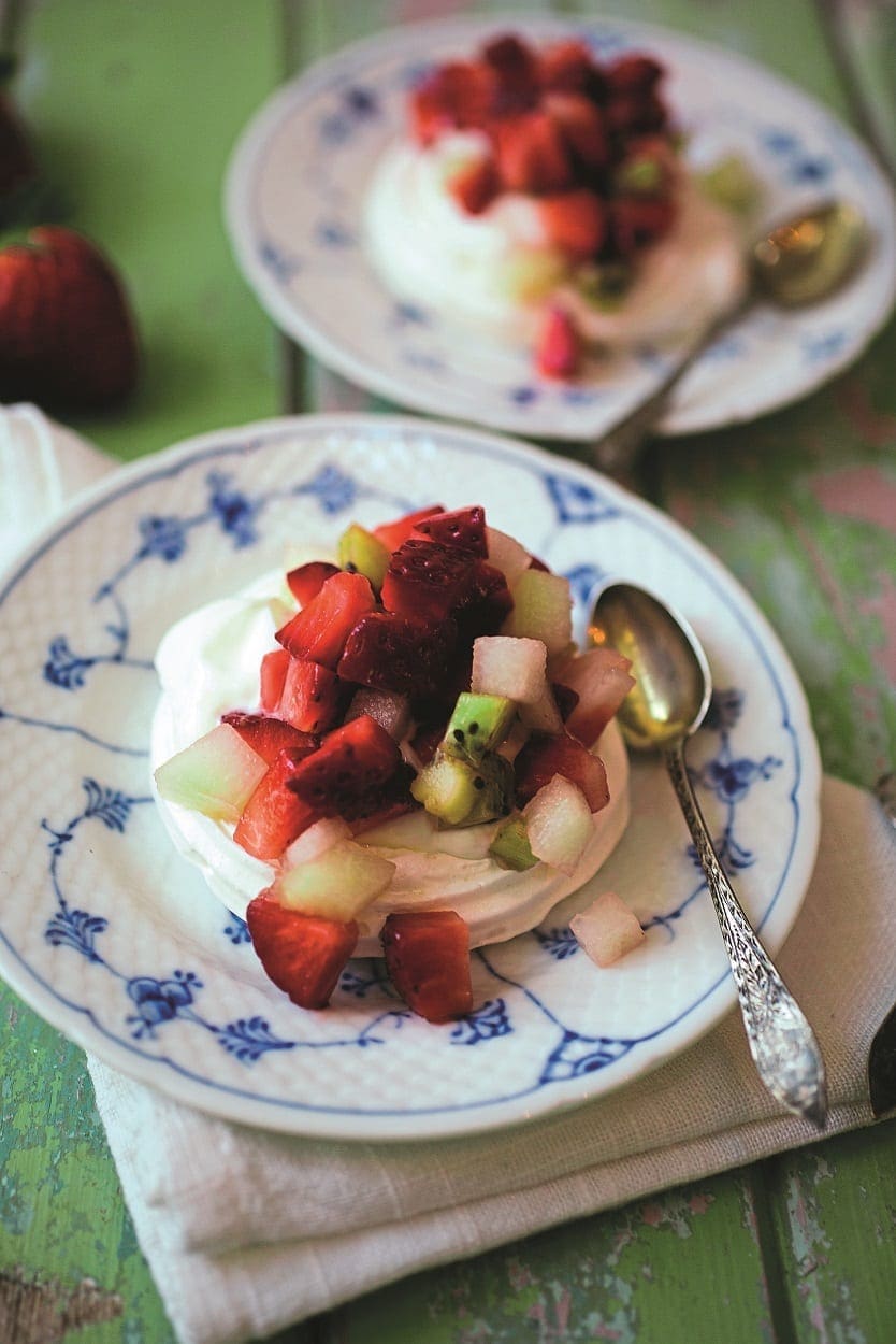 STRAWBERRY & MELON FRUIT NEST | Kitchen Garden Magazine